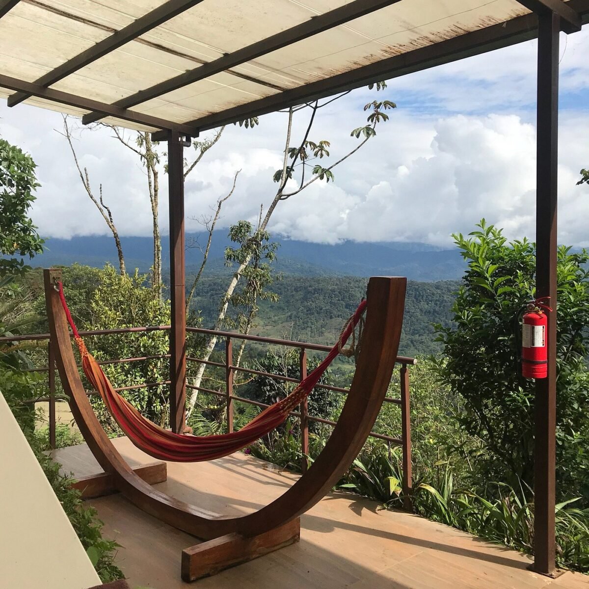 Ecuador - Bellandia Ecolodge - Wonderful Structures